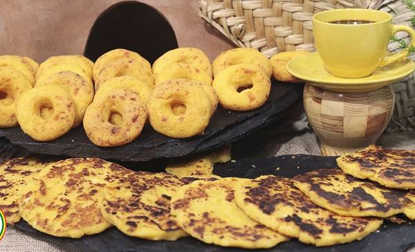 Arepas y rosca - Red Uno de Bolivia