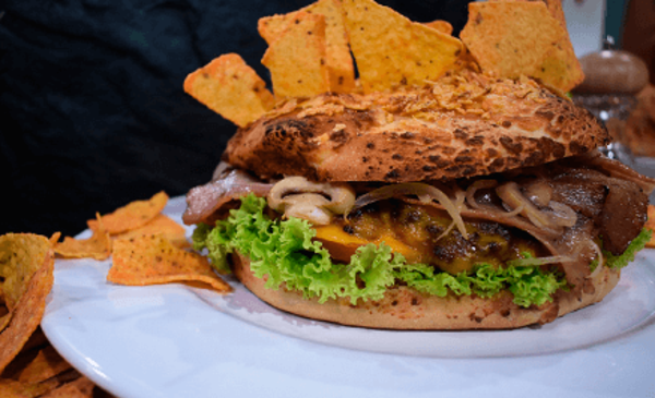 "Bronto Burger" - Red Uno de Bolivia