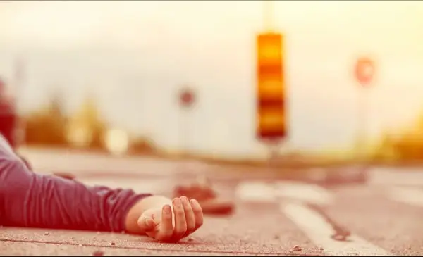 Horrendo Crimen En La Paz Encuentran Hombre Ensangrentado Y Sin Vida En Plena Carretera A 