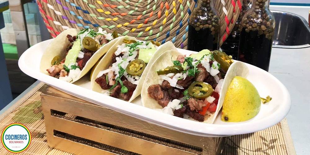Tacos de carnitas - Red Uno de Bolivia